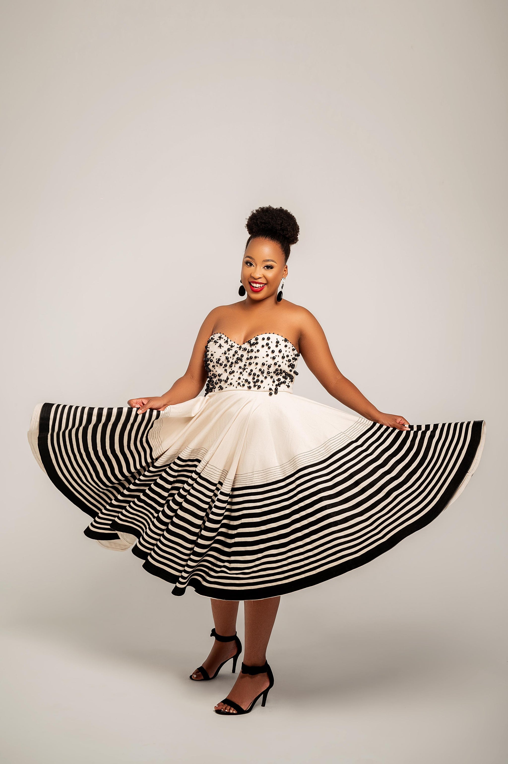 Makoti Umbaco Dress With Doek – KHOSI NKOSI